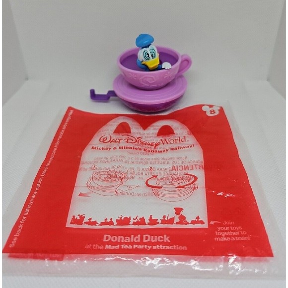 Disney | Toys | Donald Duck At The Mad Tea Party Attraction 8 Disney ...